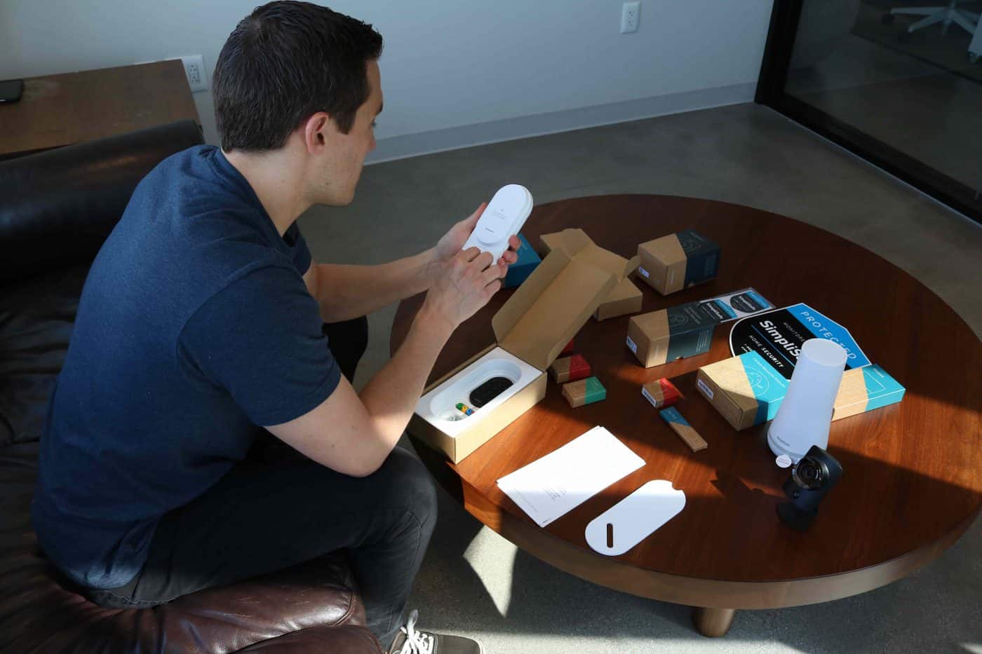 SimpliSafe Home Security Camera Review, Cost & Pricing in 2025